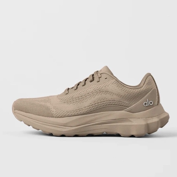 ALO Yoga | Shoes | Alo Runner Performance Shoes Light Brown Gravel ...